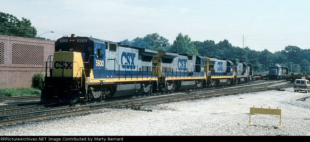 CSX 5930, 5941 and Sisters